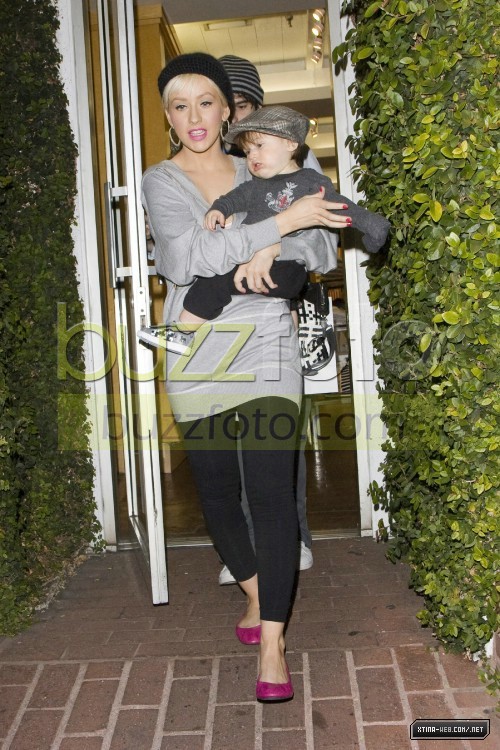 In Los Angeles - January 31 - 05 - Xtina Pictures